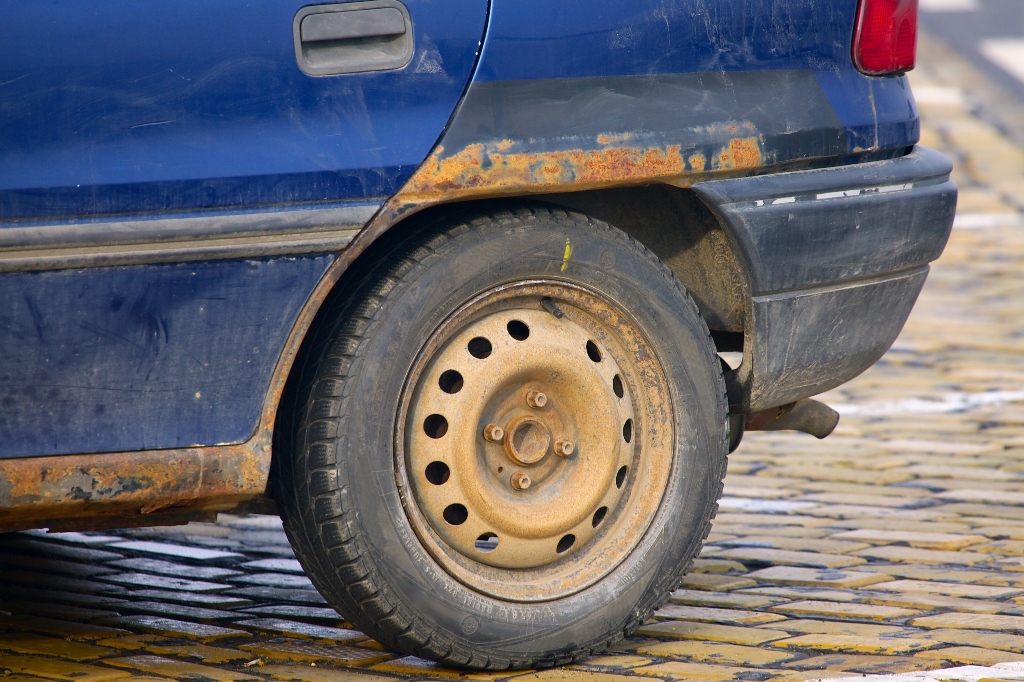 How to Remove Rust from Your Car Without Welding - In The Garage with ...