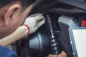 5 Symptoms of Bad Shock Absorbers - In The Garage with CarParts.com