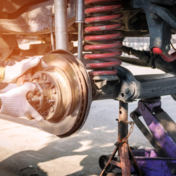 How to Diagnose Faulty Front Brake Discs - In The Garage with CarParts.com