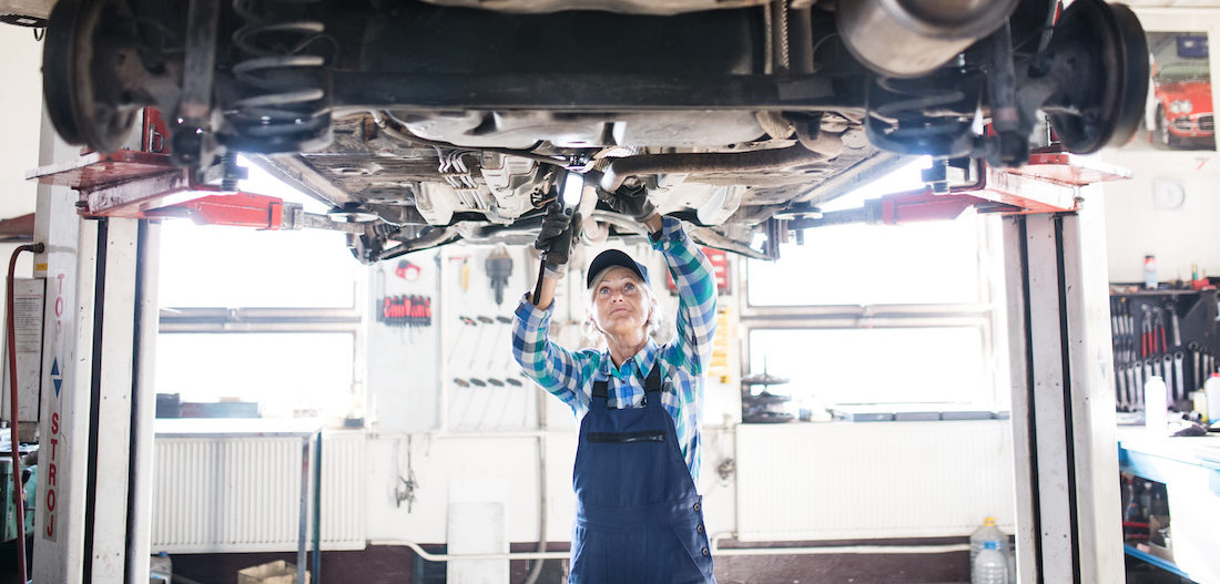 8 Tips for Finding a Great Mechanic or Repair Shop - In The Garage with ...