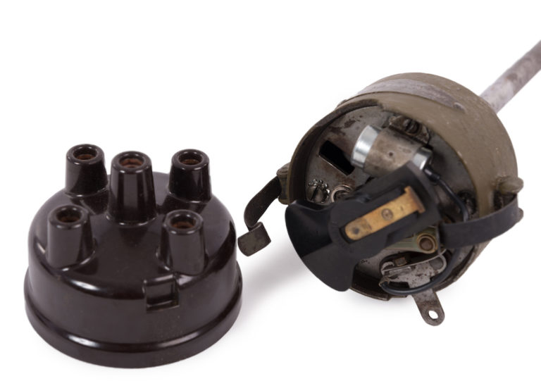 What is a Distributor? - In The Garage with CarParts.com