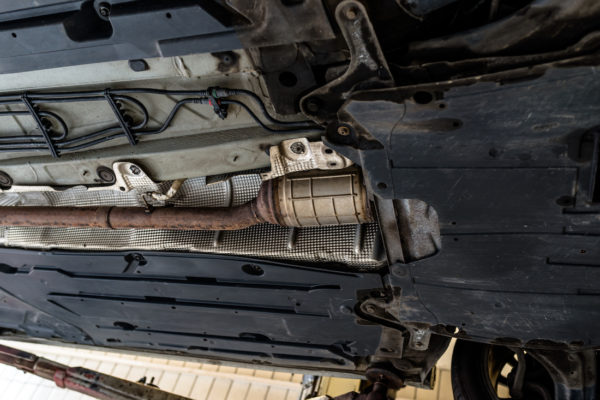 Bad Catalytic Converter Symptoms: Signs to Watch Out For - In The ...