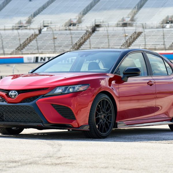 How Much Trunk Space Does the Toyota Camry Have? - In The Garage with ...