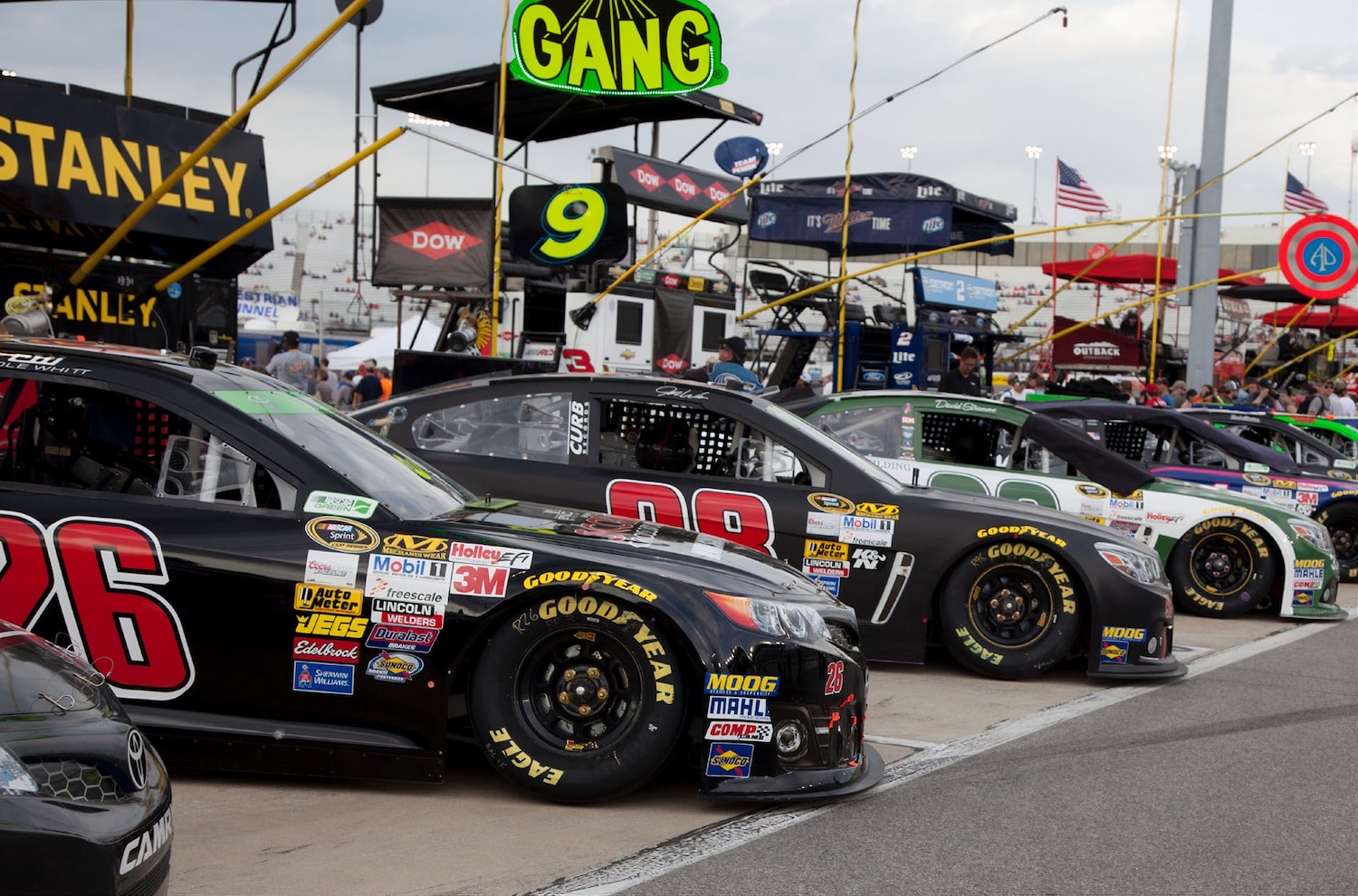 NASCAR Drivers Return to the Track After Months of Intense Virtual ...