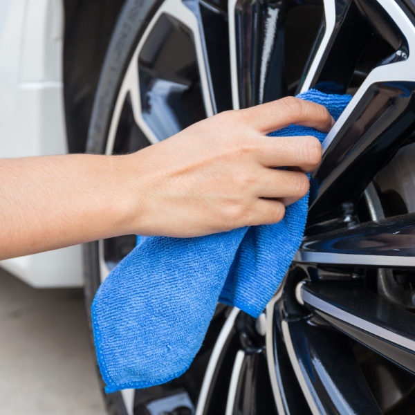 Sticky Dashboard: What Causes It and How to Clean - In The Garage with ...