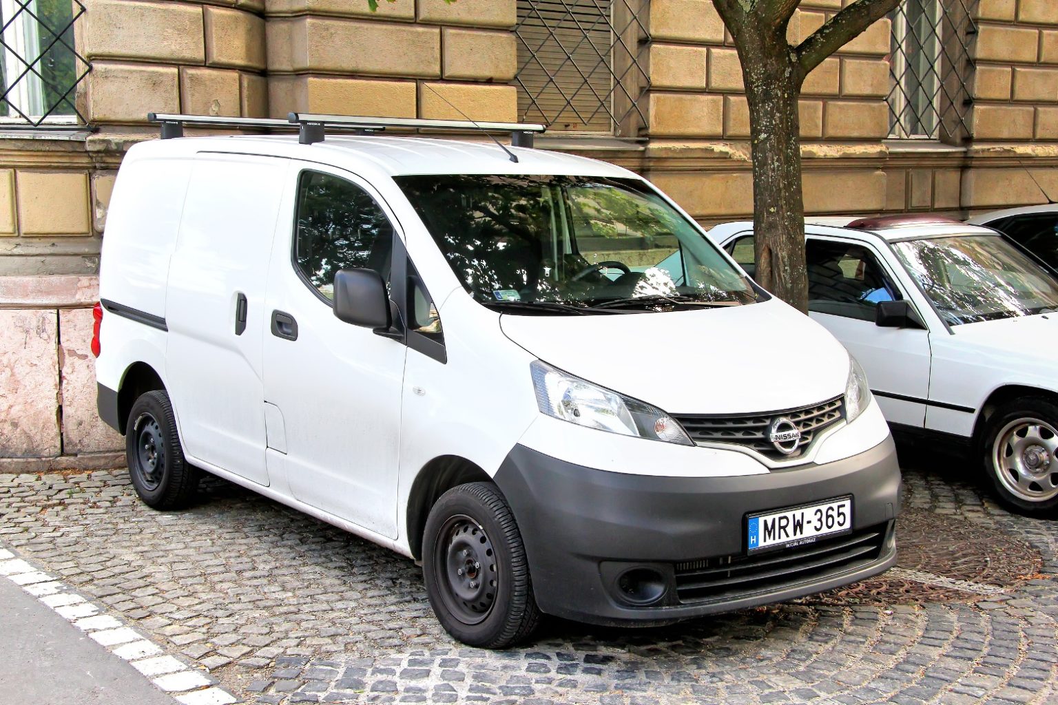 Nissan Is Leaving the U.S. Van Segment - In The Garage with CarParts.com