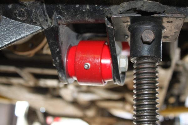 EPISODE 2: Rancho 4" Lift Kit and RS5000X Shock Install - In The Garage ...