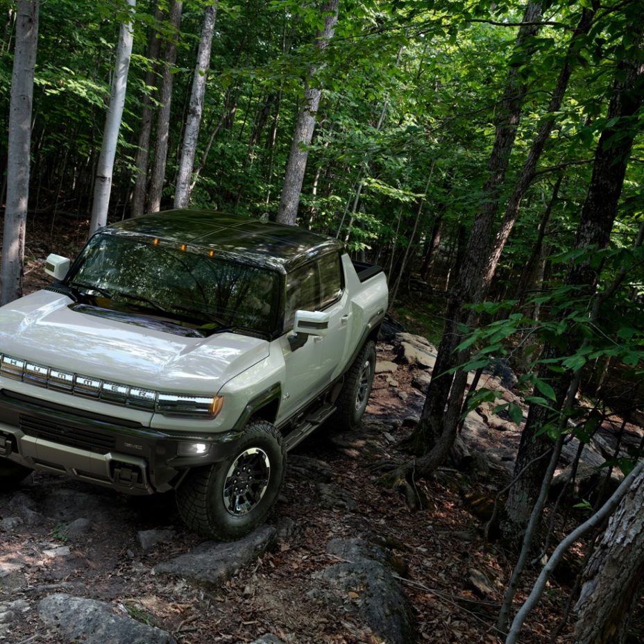 How Much Fuel Does the Hummer H2 Consume? Straight Answers - In The ...