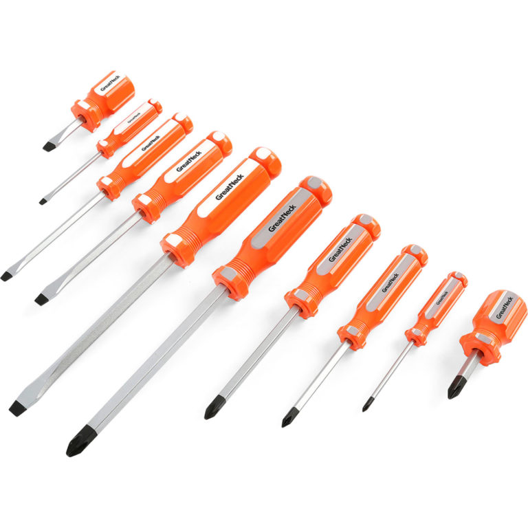 Auto Mechanic Tools & Equipment List: 26 Tools You Need to Fix Cars ...