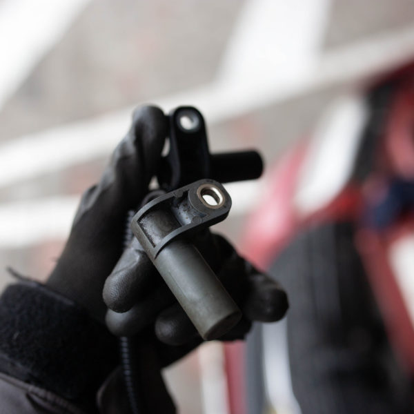 P0337: Crankshaft Position Sensor “A” Circuit Low - In The Garage with ...