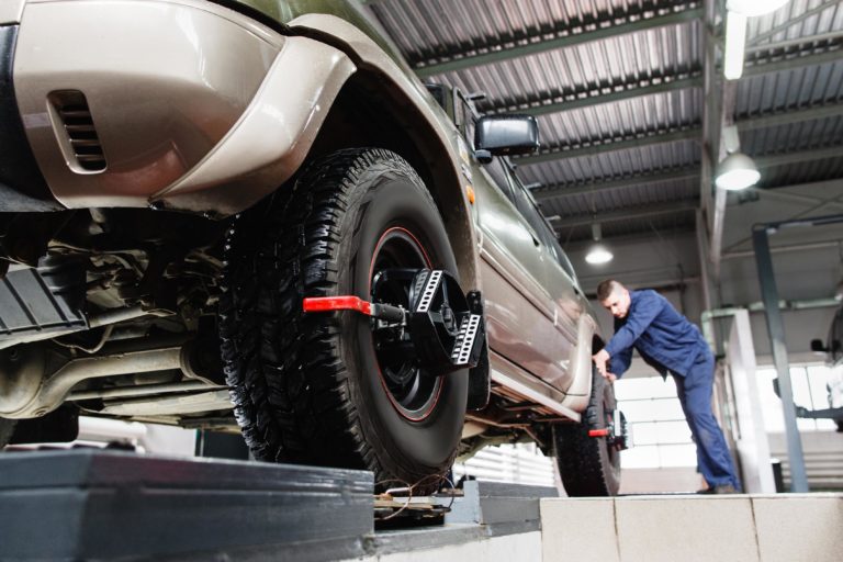 5 Warning Signs Your Car Needs an Alignment - In The Garage with ...