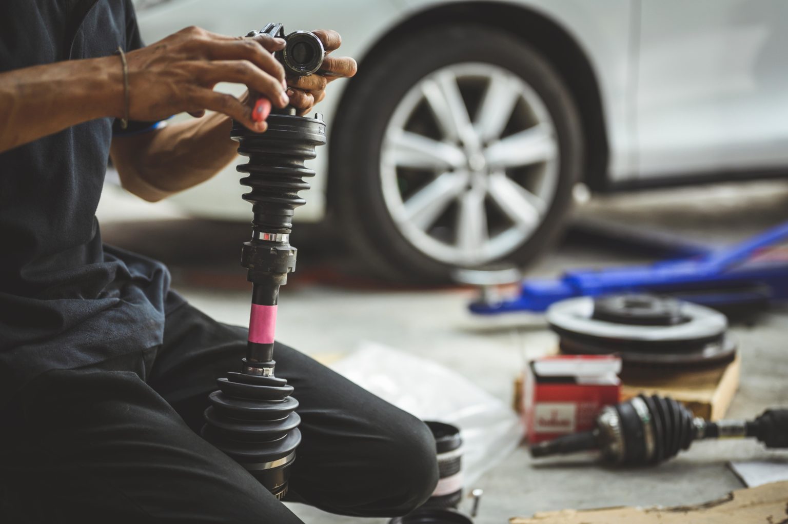 The 6 Best Driveshaft Brands for Your Vehicle - In The Garage with ...