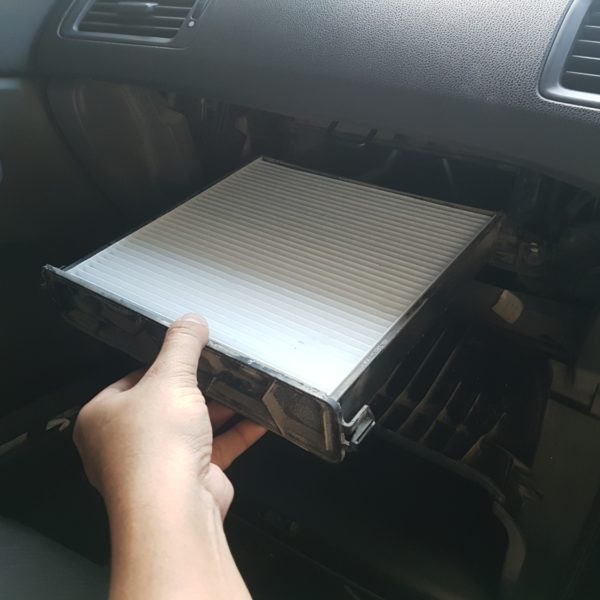 How to Change a Cabin Air Filter: A Step-by-Step DIY Guide - In The ...