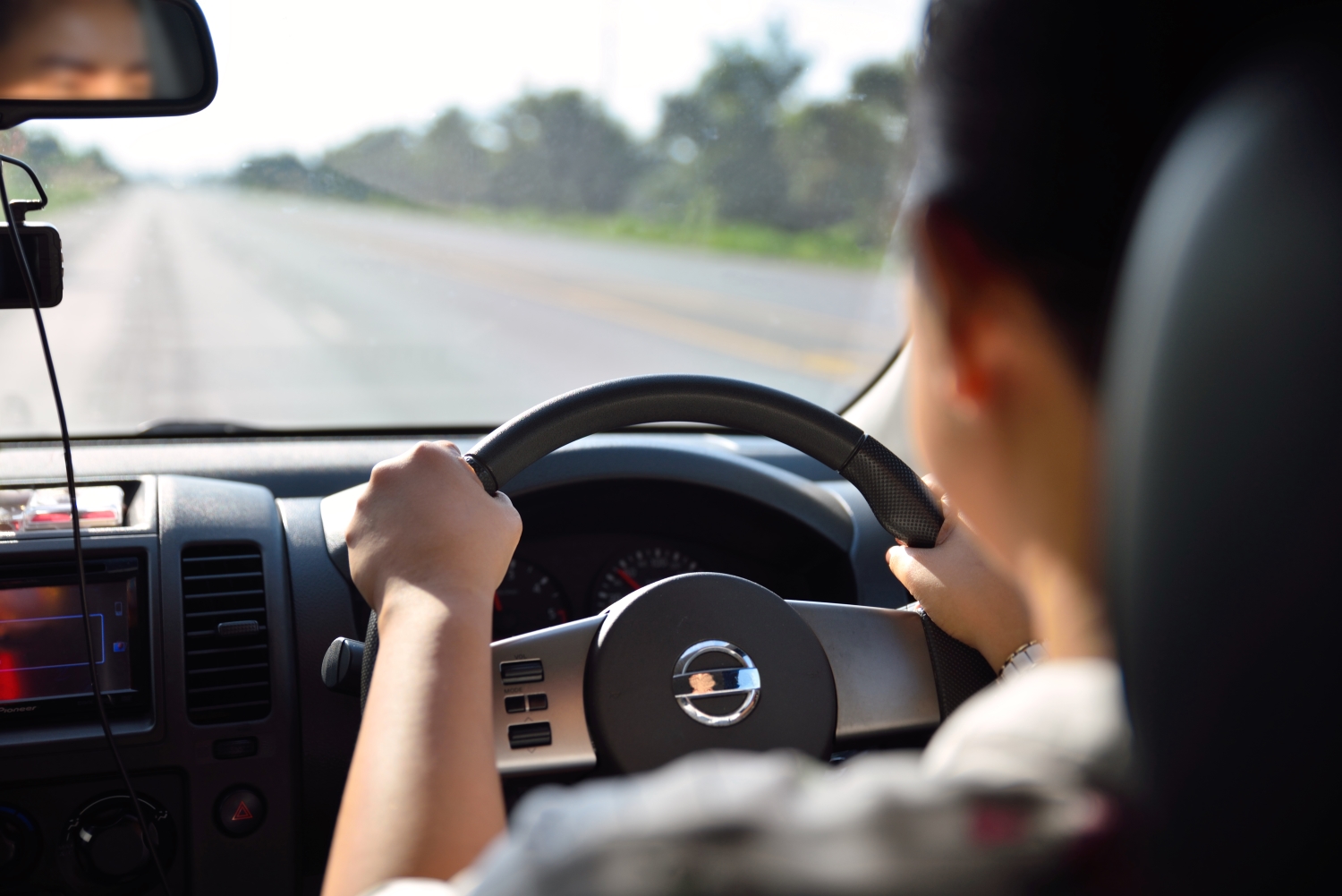 Right-Hand Drive Systems: Which Countries Use It? - In The Garage with ...