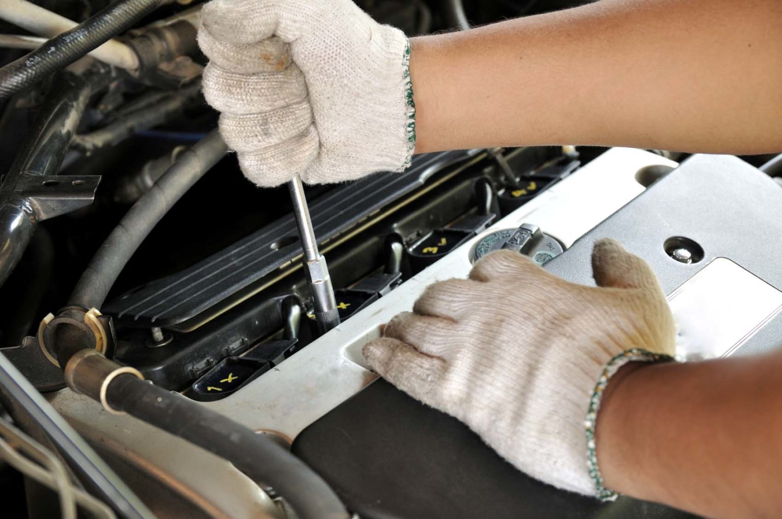 Cracked Engine Block: Symptoms, Causes, and Diagnosis - In The Garage ...