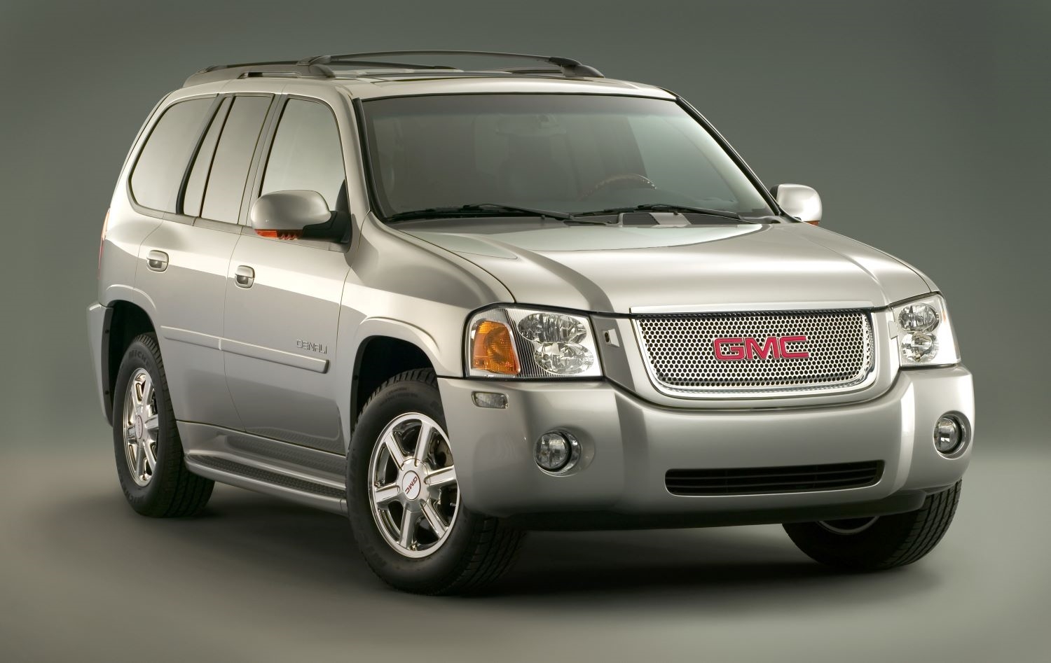 GMC Envoy Reliability and Common Problems - In The Garage with CarParts.com