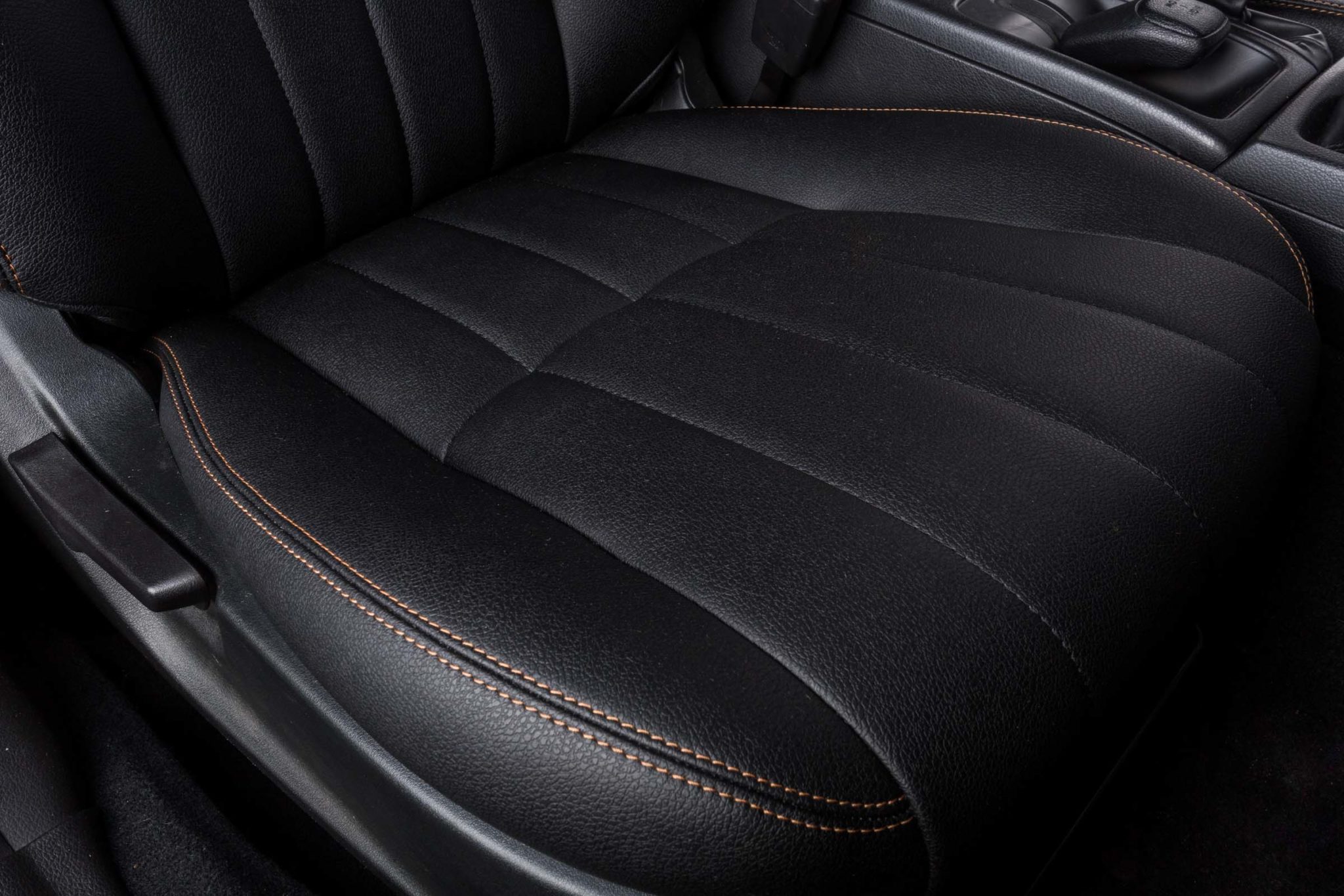 How to Buy Car Seat Covers: A Comprehensive Guide - In The Garage with ...