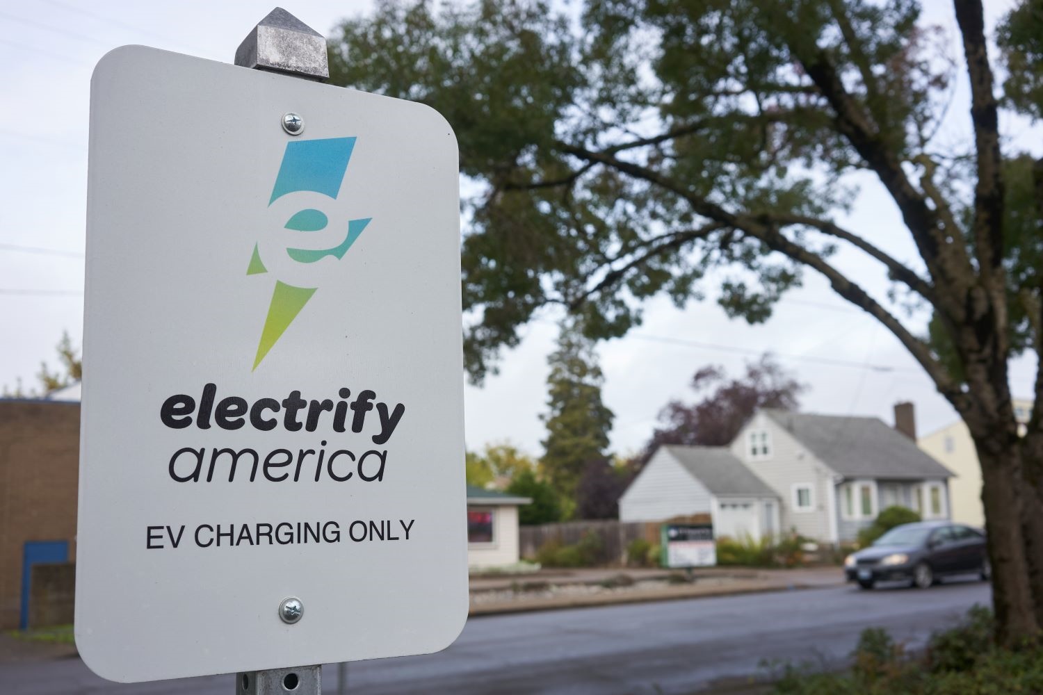 Can Tesla Vehicles Charge at Electrify America? Straight Answers - In ...