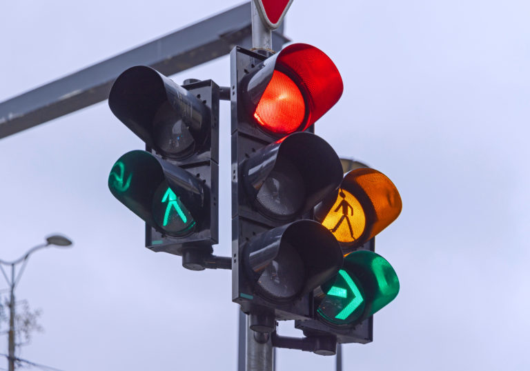 All About Traffic Lights: Traffic Light Size, Weight, and More - In The ...