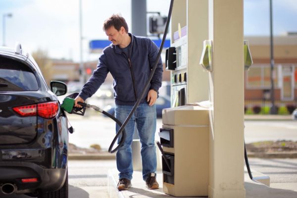 Monthly Gas Expenses of the Average American Driver: Costs and Money ...