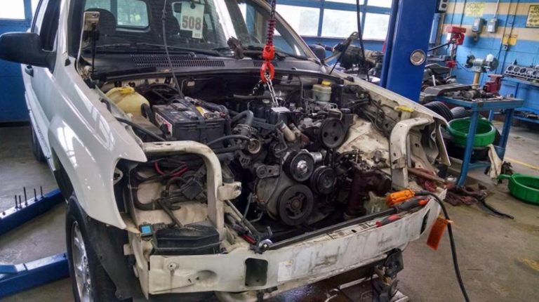 What To Expect When Swapping an Engine - In The Garage with CarParts.com