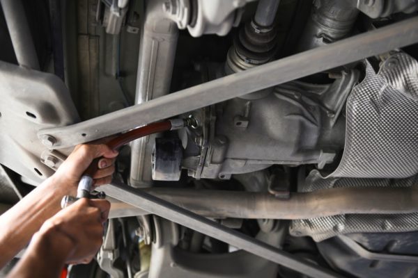 Rear Differential Leaks: Symptoms, Causes, and What to Do - In The ...