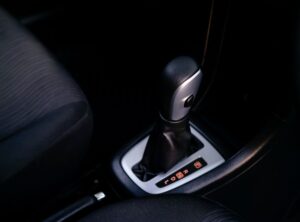 Symptoms of a Bad Automatic Transmission Gear-Shift Indicator - In The ...