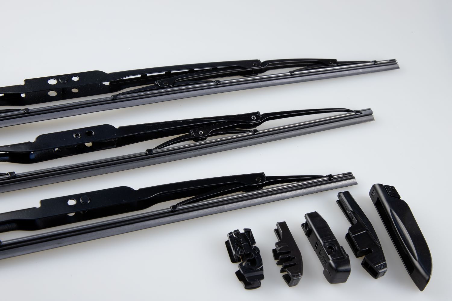 What Windshield Wiper Size Do I Need? - In The Garage with CarParts.com