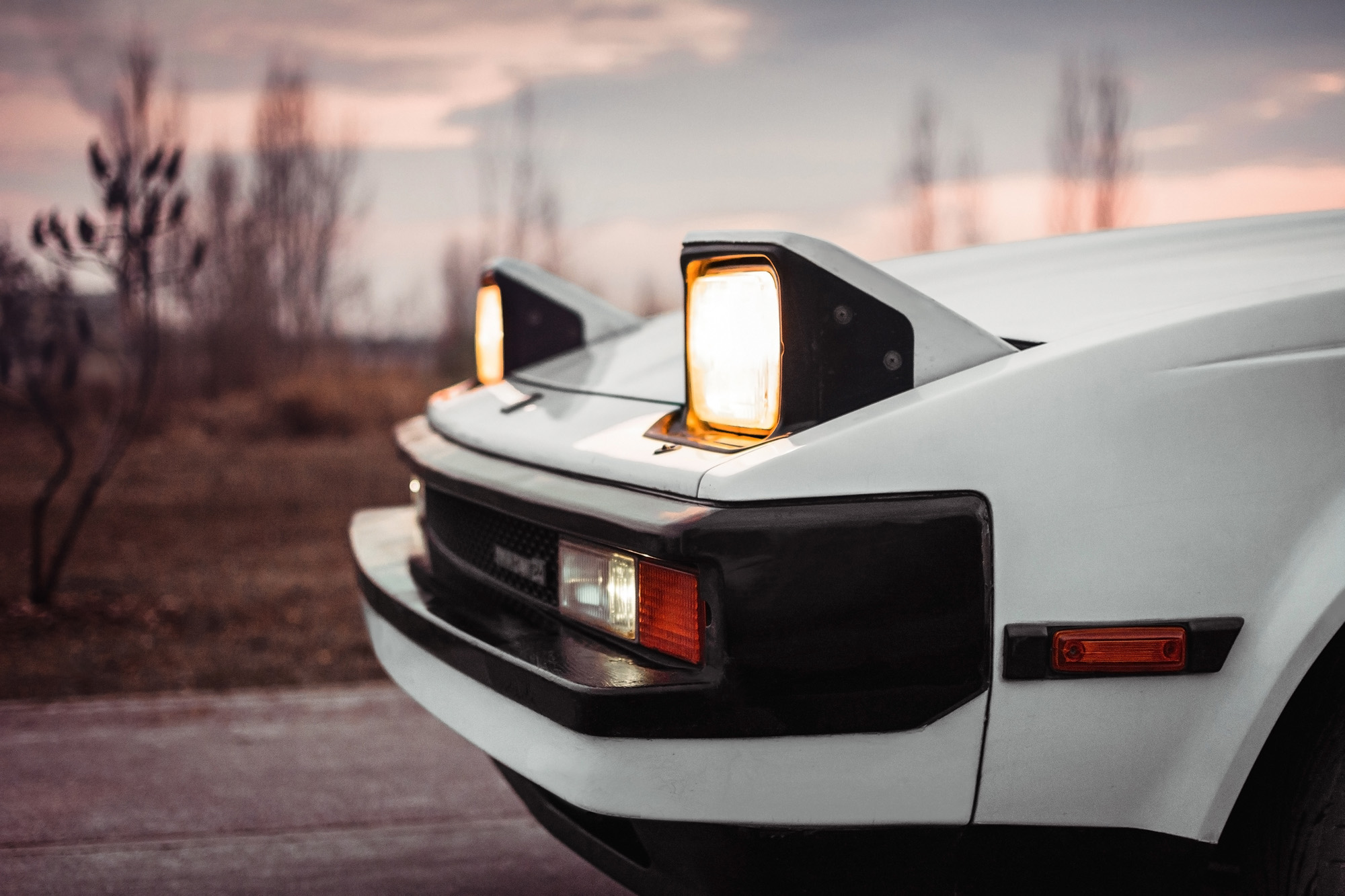 Blast From the Past: The Headlight Wiper Fad and Other Obsolete Auto ...