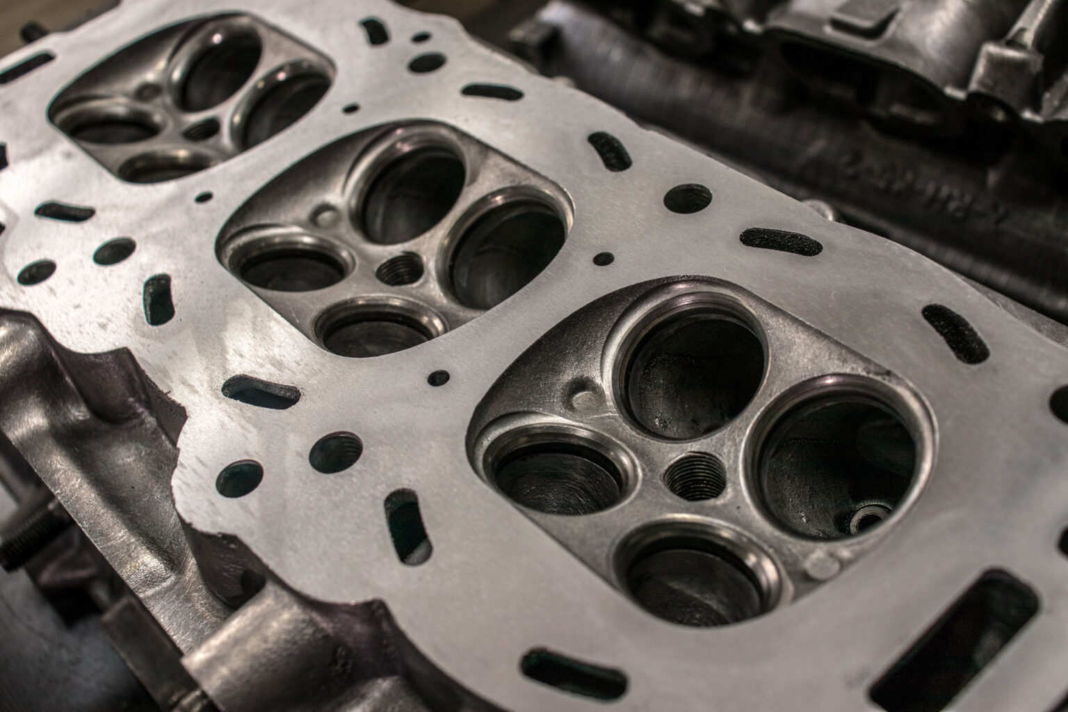 A Definitive Guide to Port and Polished Engines - In The Garage with ...