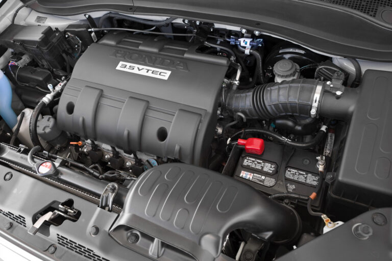 What Is a VTEC Engine and How Does It Work? - In The Garage with ...