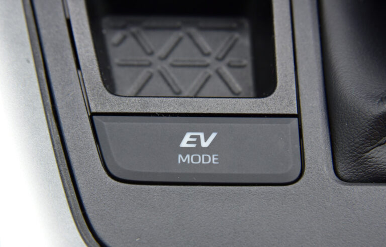 What Is EV Mode? (Plus Other Unique Hybrid EV Features) - In The Garage ...