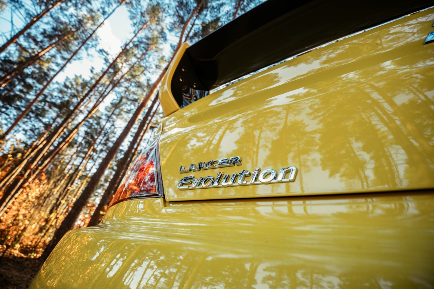 The Top 5 Mitsubishi Lancer Evolutions in History - In The Garage with ...