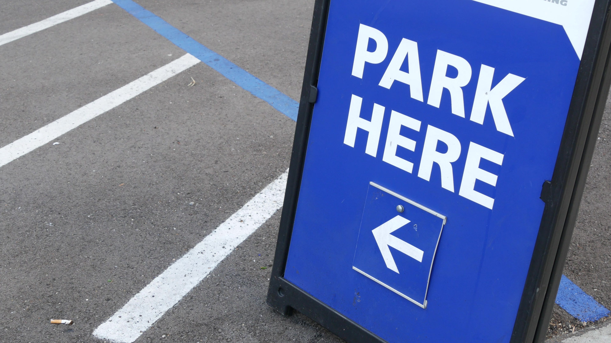 On-Street vs Off-Street Parking: Which One’s Better? - In The Garage ...