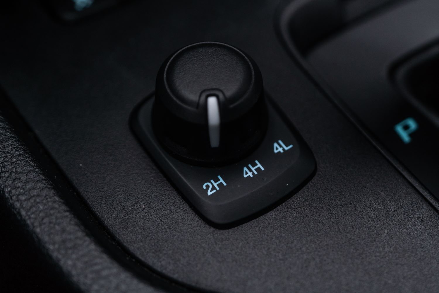 4-High vs. 4-Low Modes for 4-Wheel Drive Vehicles - In The Garage with ...
