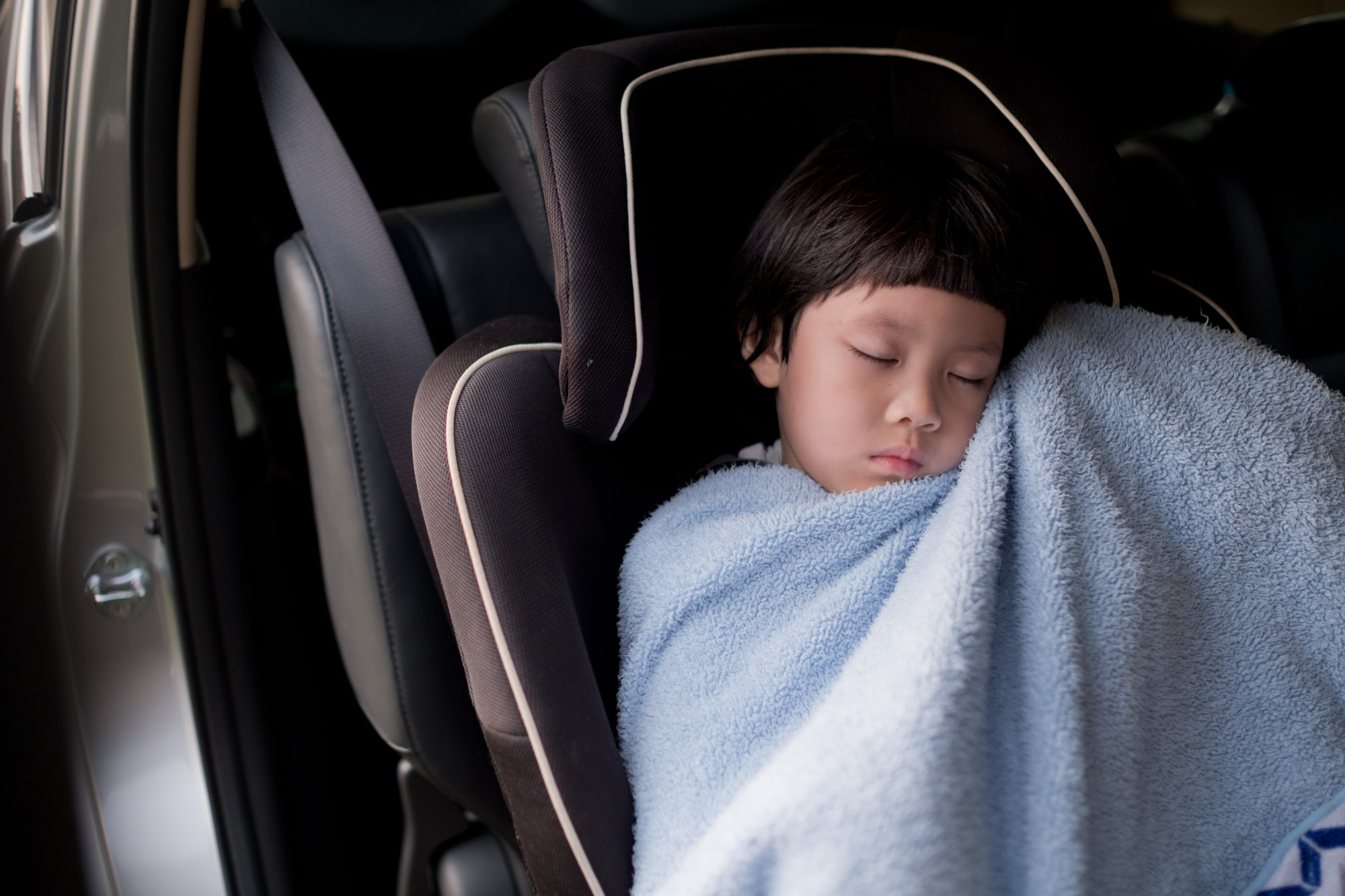 Tips for Preventing Car Sickness for Kids During Trips - In The Garage ...