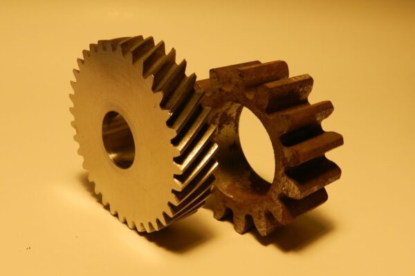 Straight-Cut Gears: Their Advantages, Disadvantages, and How They Work ...