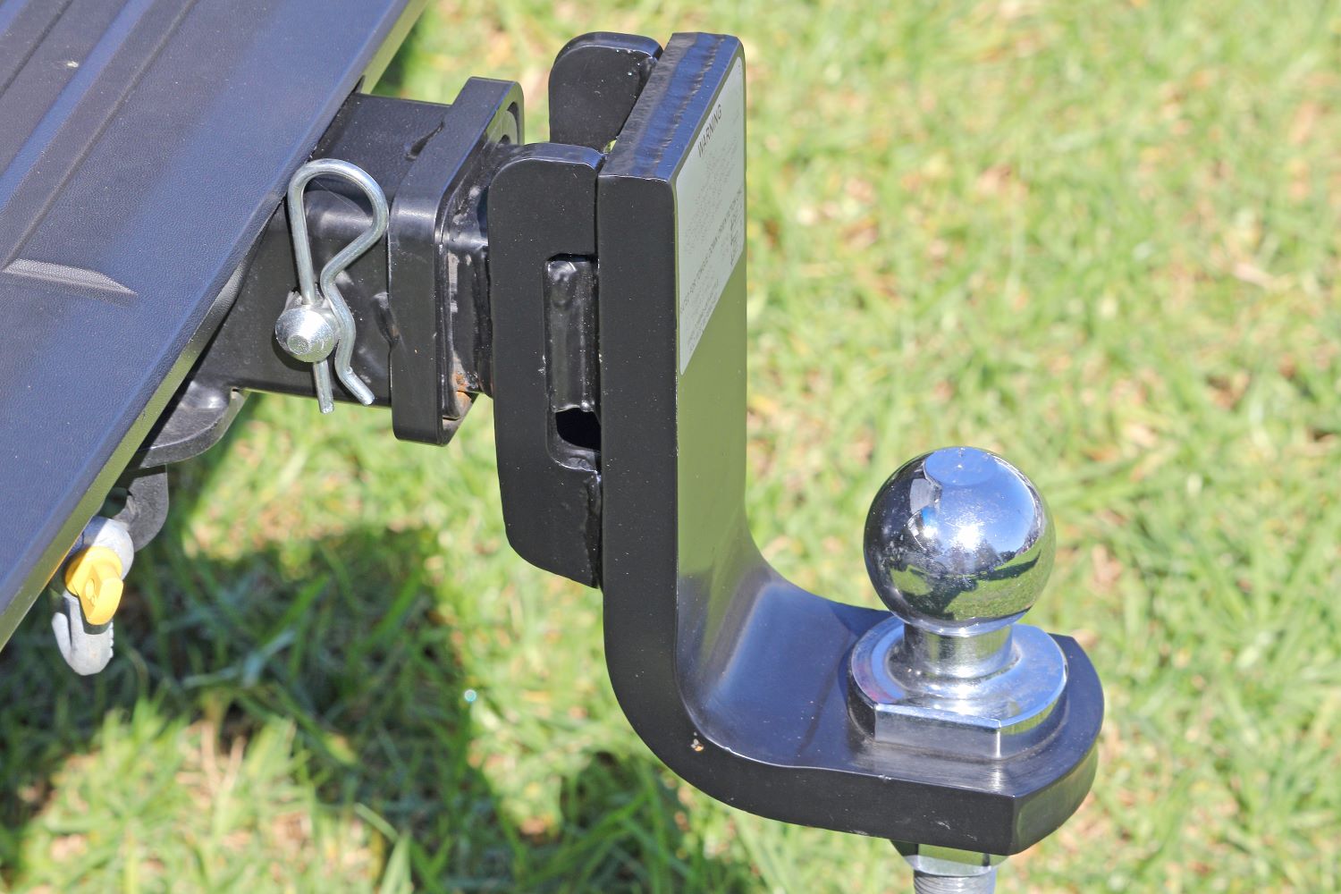 What Is a Drop Hitch Receiver? - In The Garage with CarParts.com