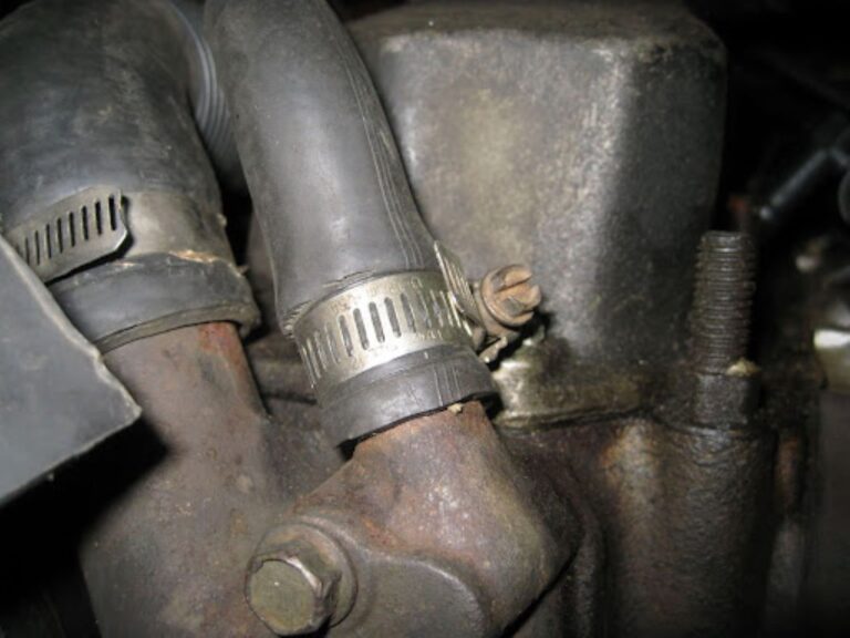 Heater Hose Replacement Tips To Consider - In The Garage with CarParts.com