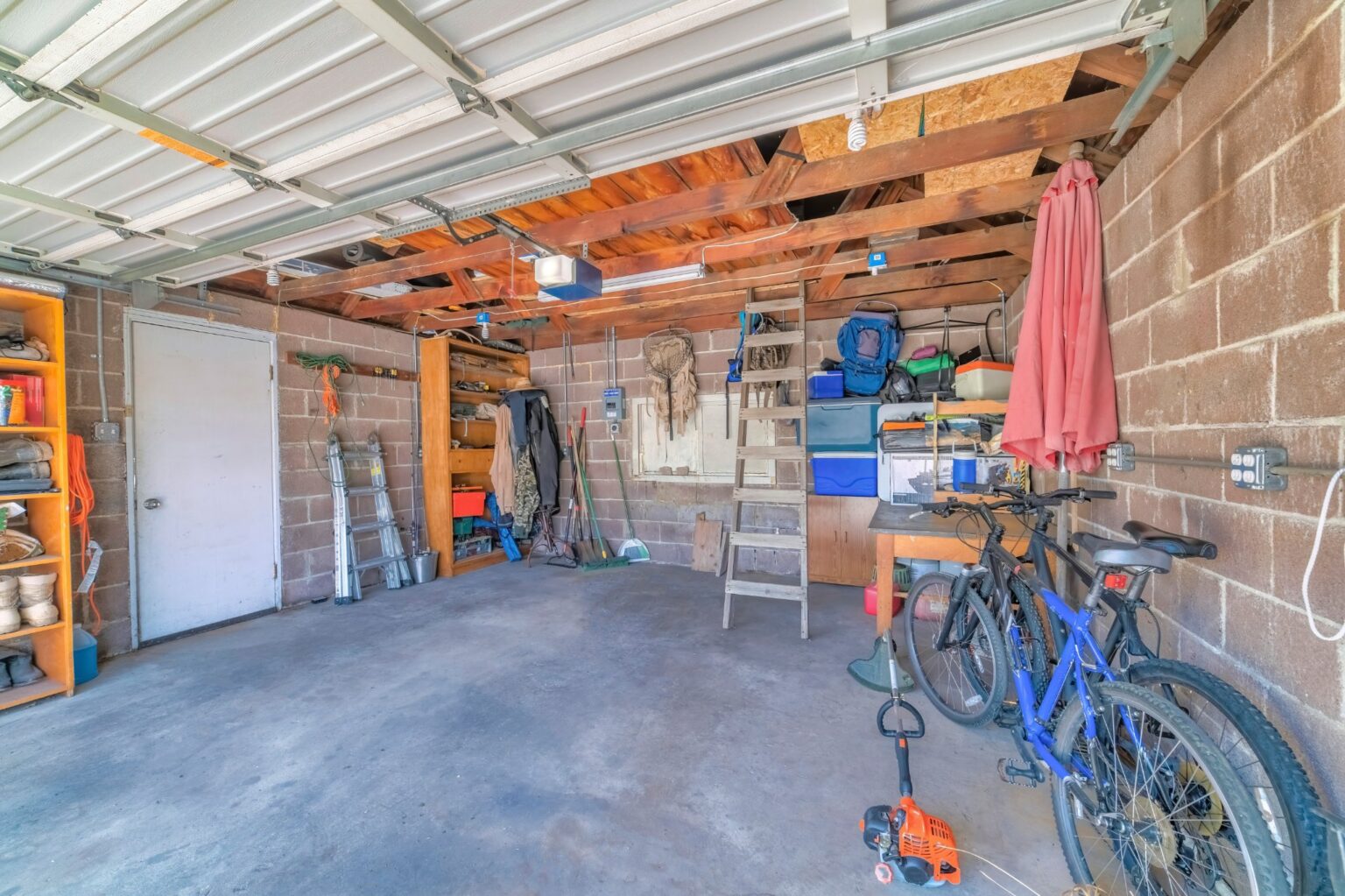 Tips for Cleaning Your Garage Floor - In The Garage with CarParts.com