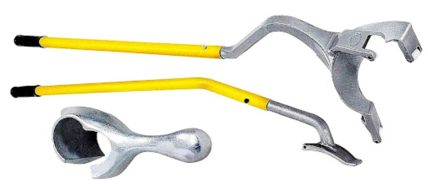 How to Remove the Tire From the Rim: Manually vs. With a Machine - In ...