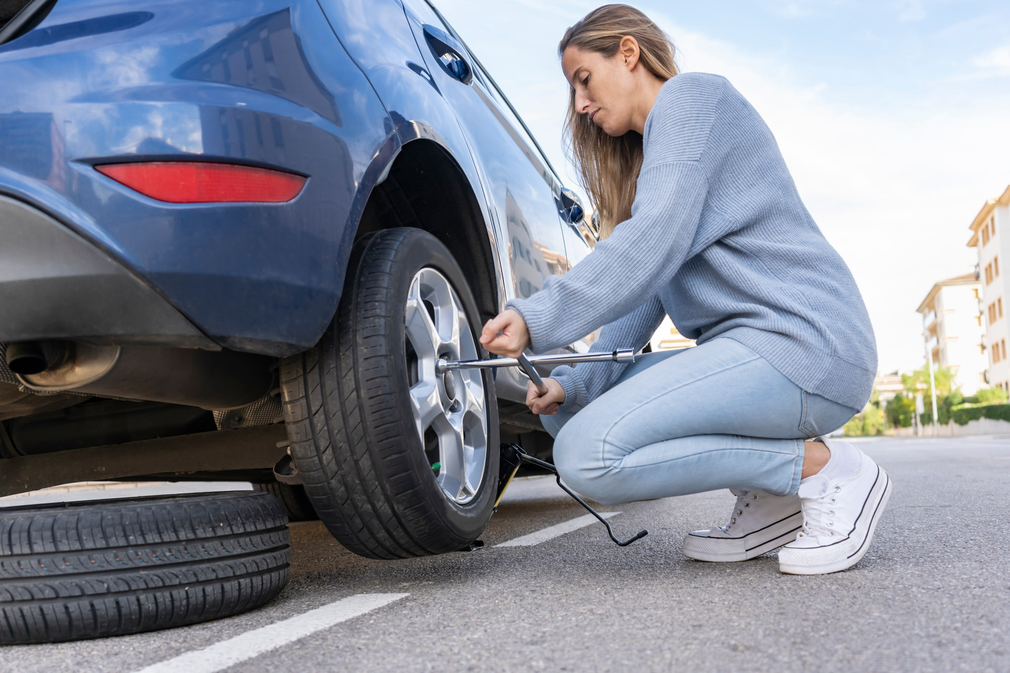 Car Safety Essentials: Tools and Equipment You Need on the Road - In ...