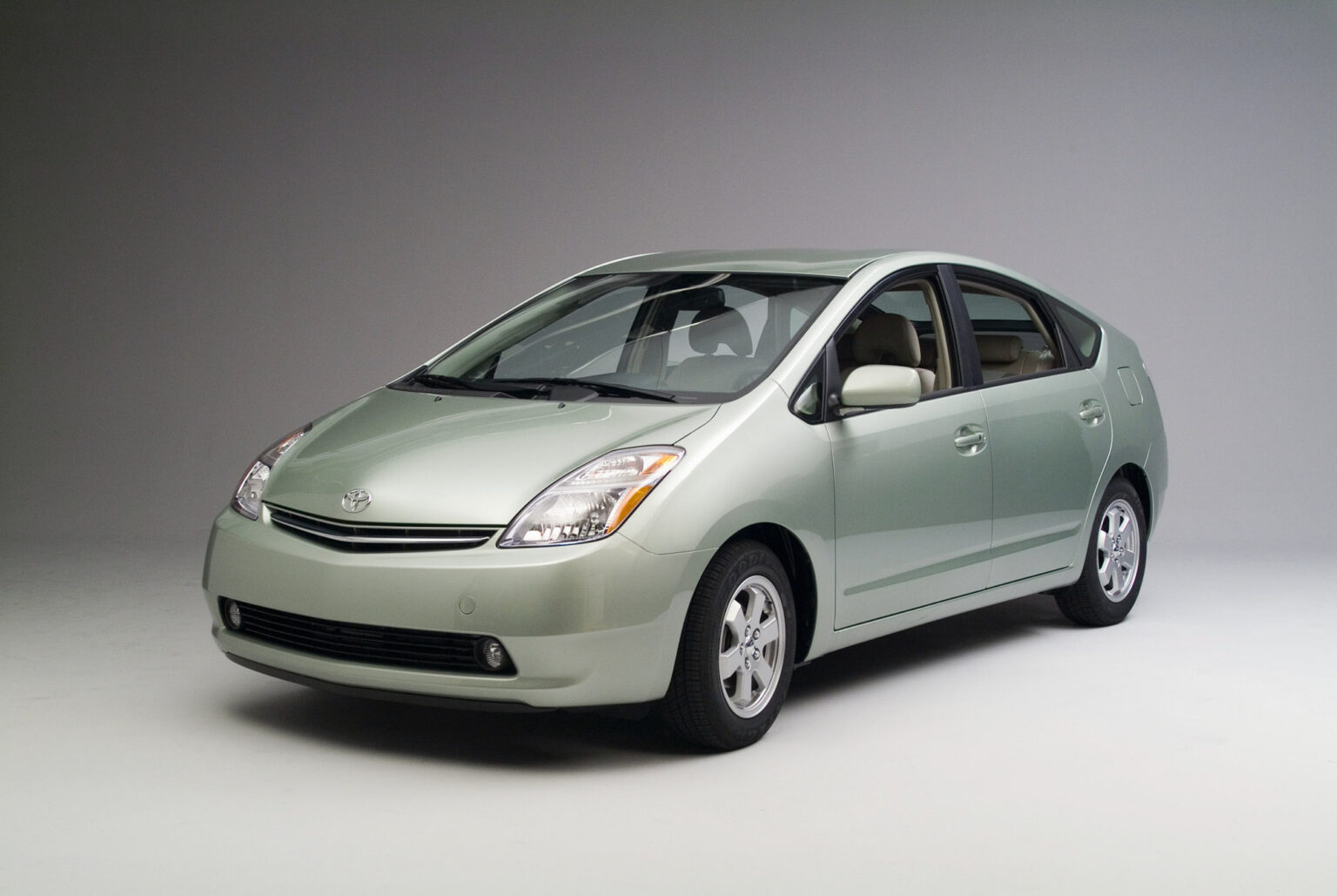 Celebrity Car Matches: Which Stars Have the Same Car as You? - In The ...