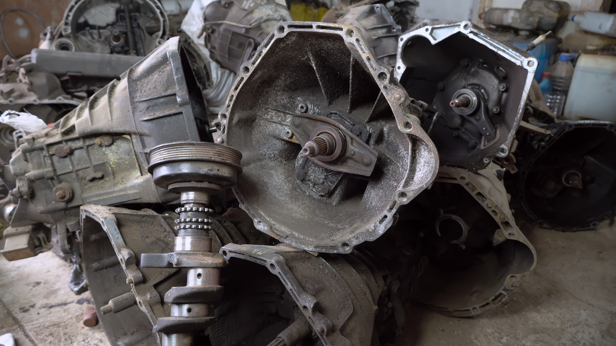 What Do I Do with Old Car Parts? Options, Proper Disposal, and More ...