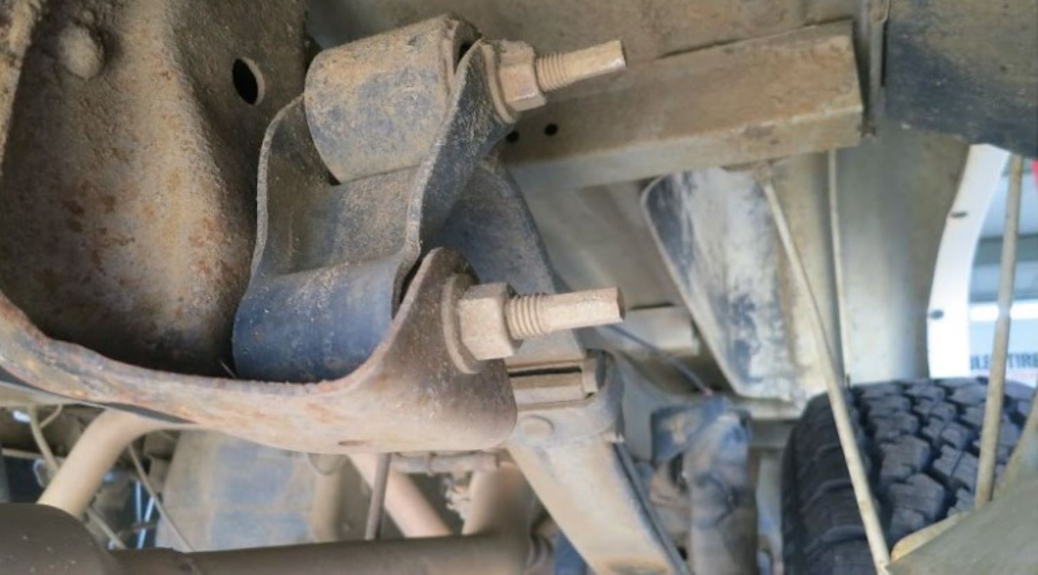 Leaf Springs: A Quick Guide - In The Garage with CarParts.com