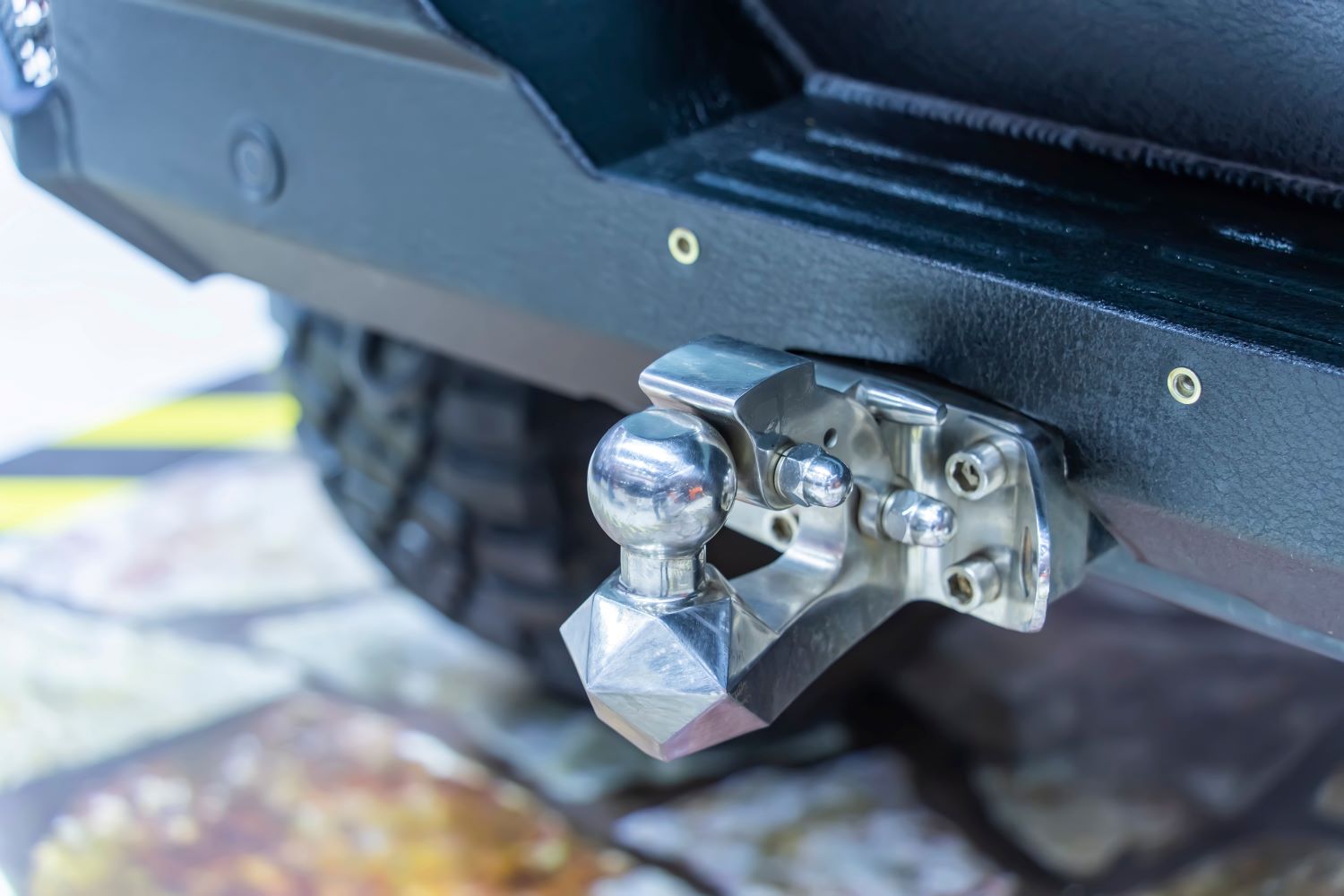 Get the Right Drop Hitch Receiver for Your Truck - In The Garage with ...