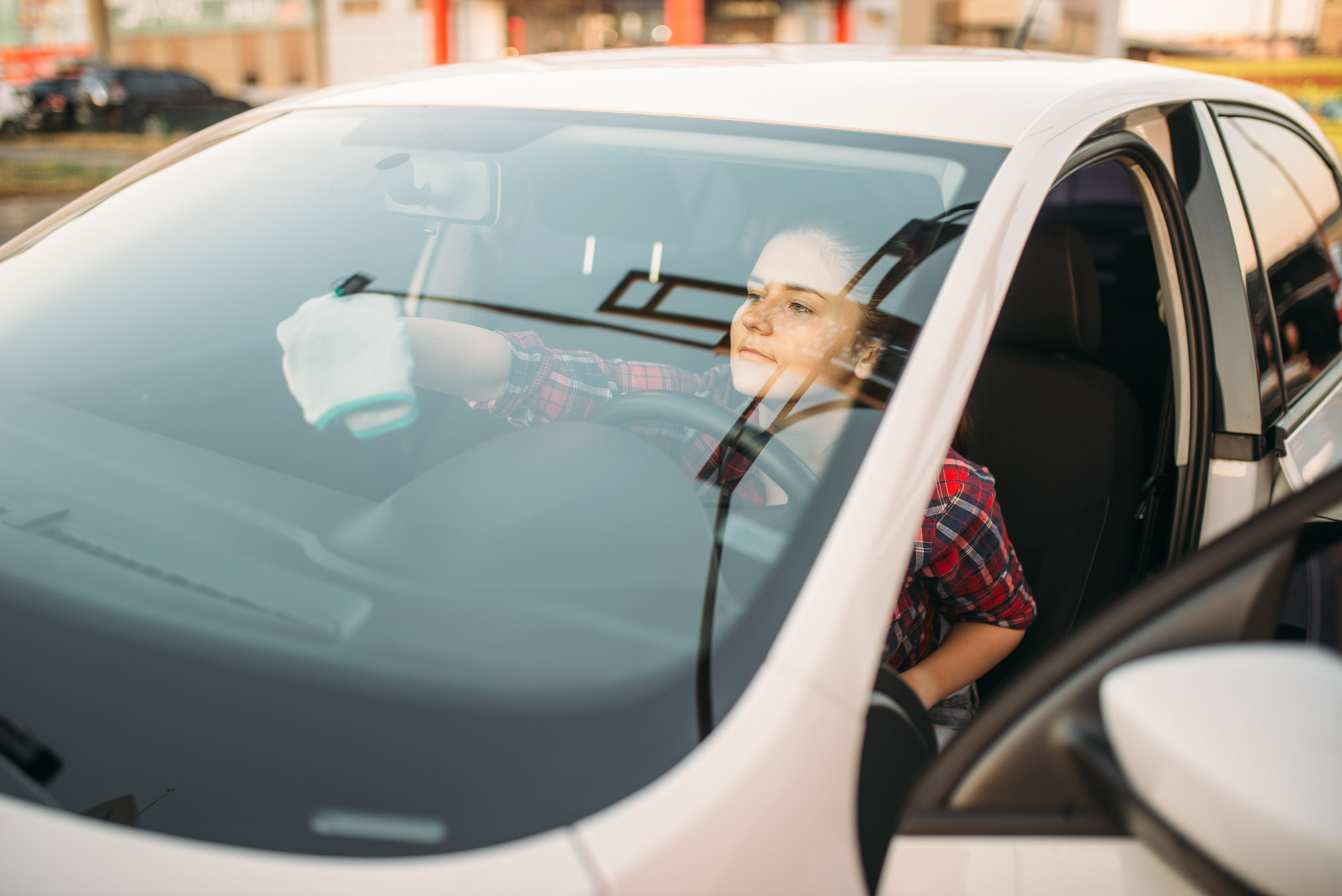 Why Does My New Windshield Have an Oily Film on It? - In The Garage ...