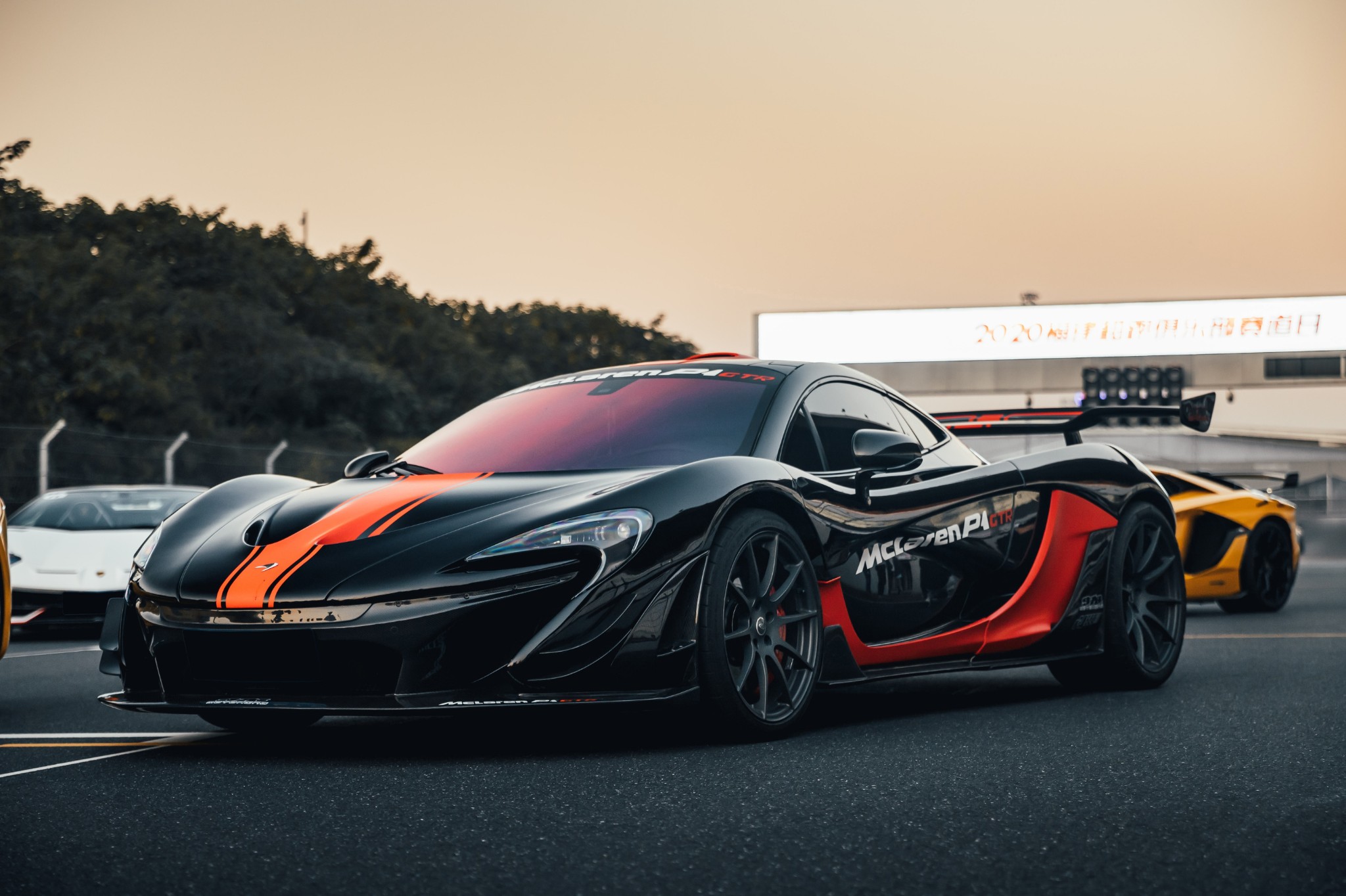 What Are Hypercars And What Makes Them So Special? - In The Garage with ...