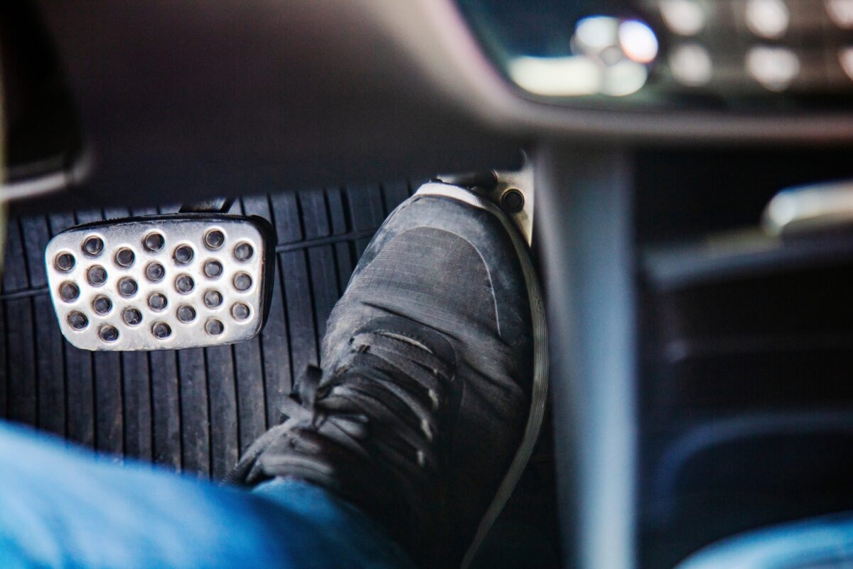 What Causes Sluggish Acceleration and How to Prevent It - In The Garage ...