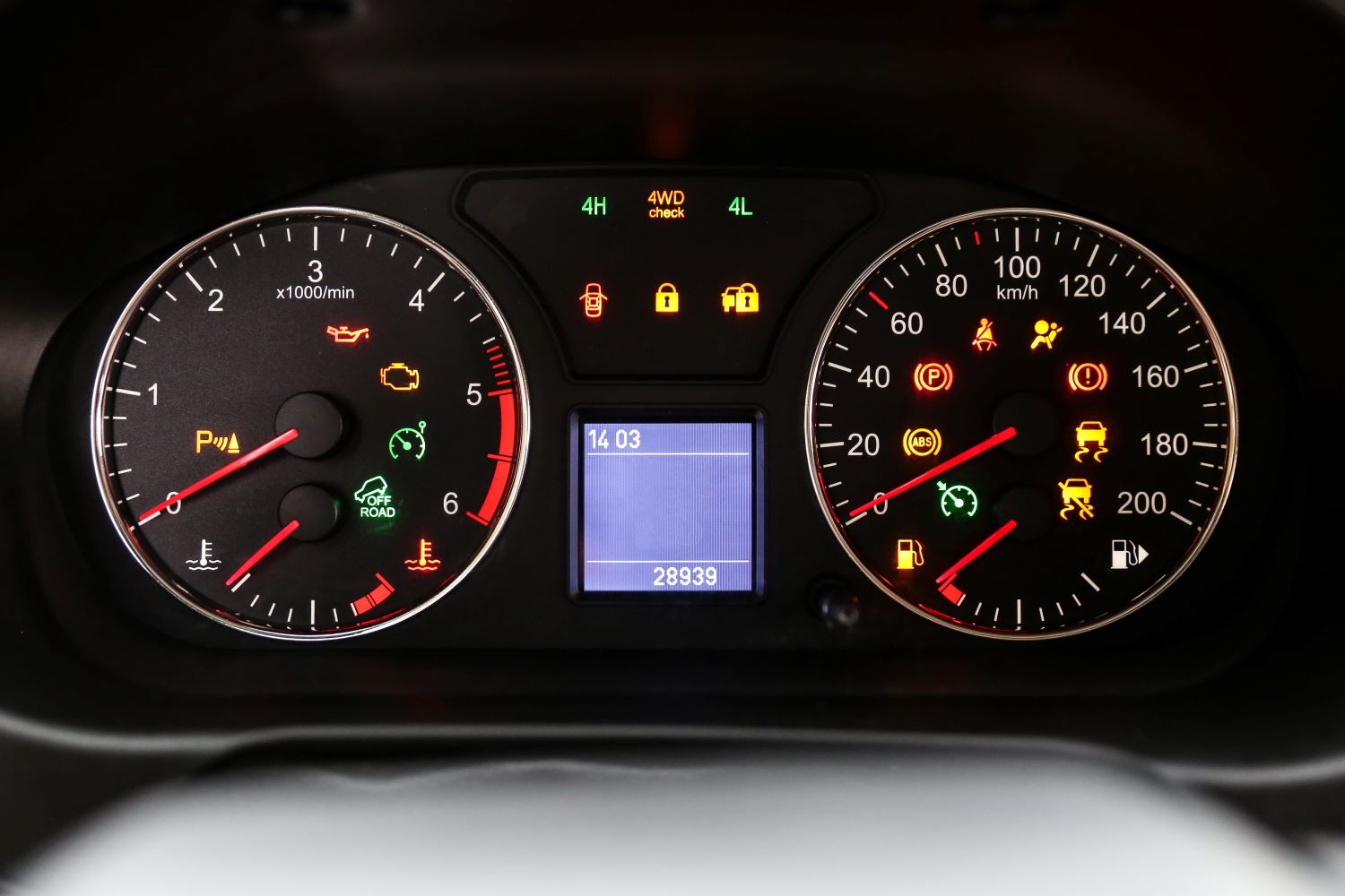What Causes Car Dashboard Lights Flashing? - In The Garage with ...